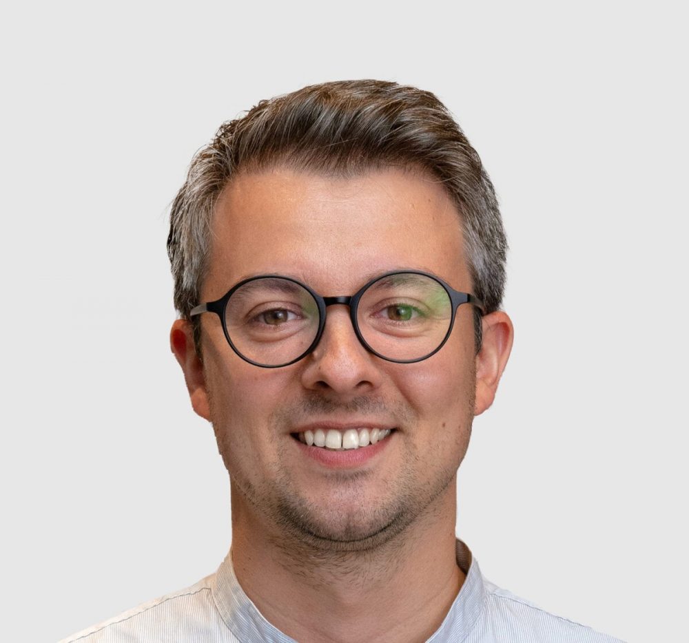 Julian Chosson Julien Chosson; Lead; Québec-IBM Discovery Accelerator ...